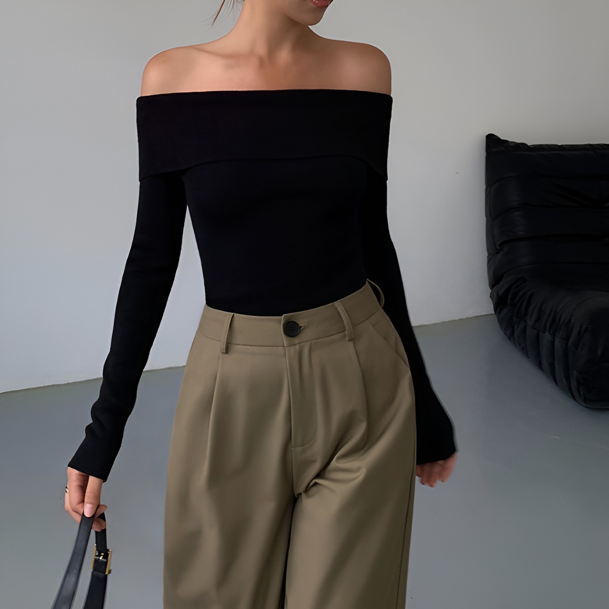 One shoulder sweater slim fit tops【H00318】 | ～韓国ファッションサイト～SOÁ STYLE