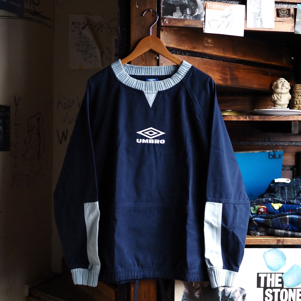 Oasis! UK UMBRO Classic Drill Collection “Maine Road Drill Top” アンブロ ...
