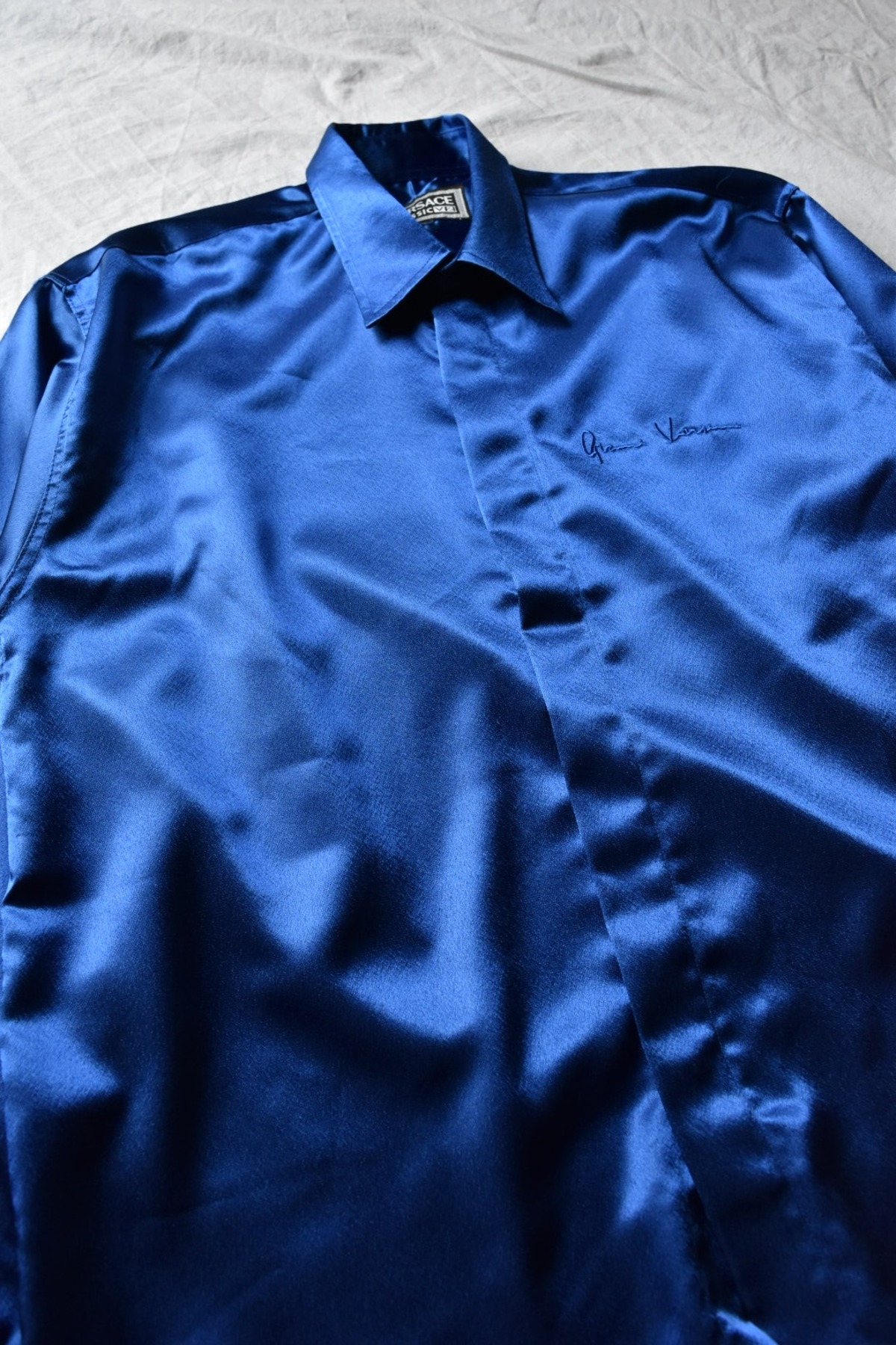 “VERSACE” V2 shiny blue shirt | SixDix