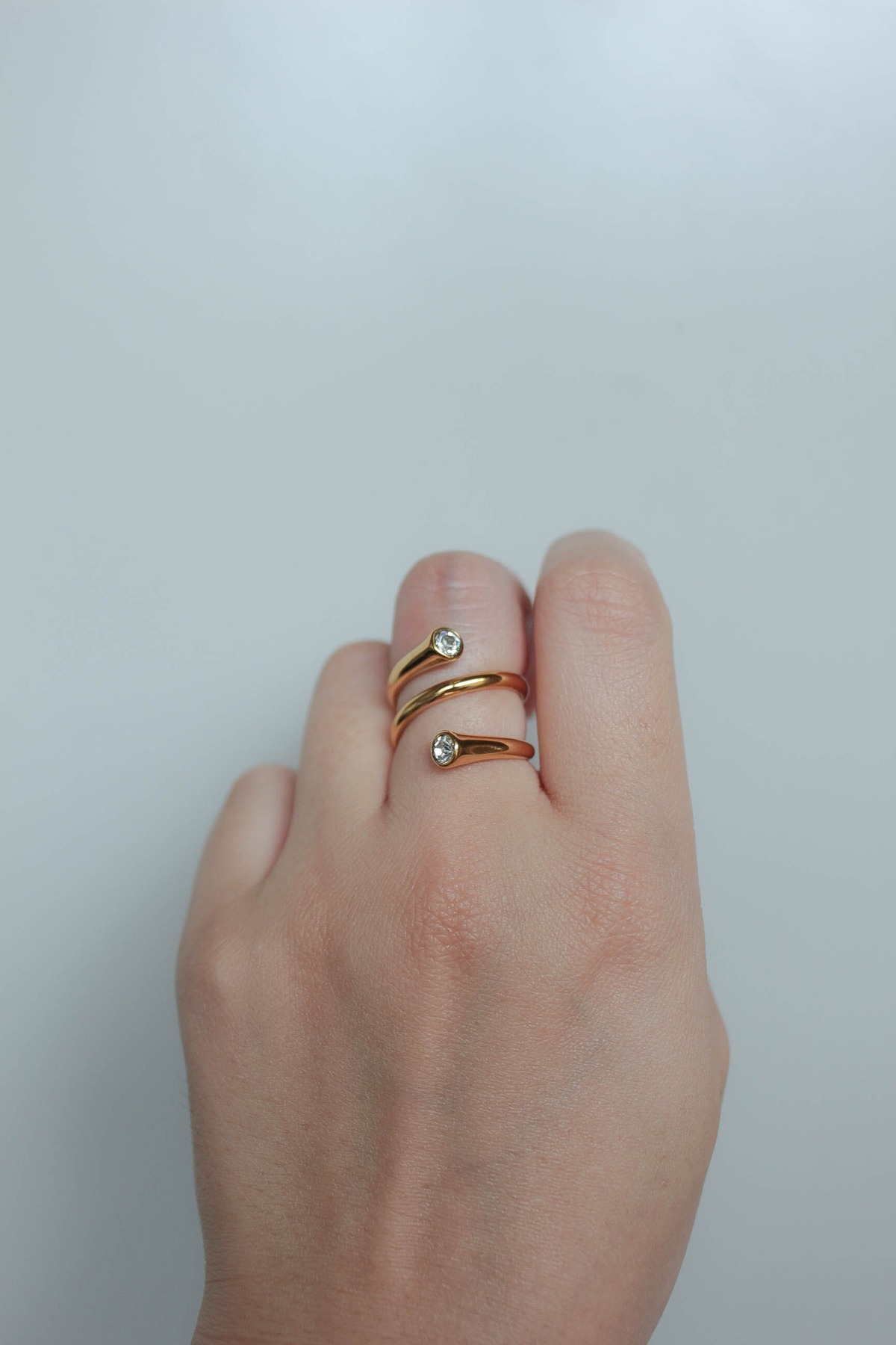 Spiral Inside Bijou Ring | 金属アレルギー対応のアクセサリー ebine