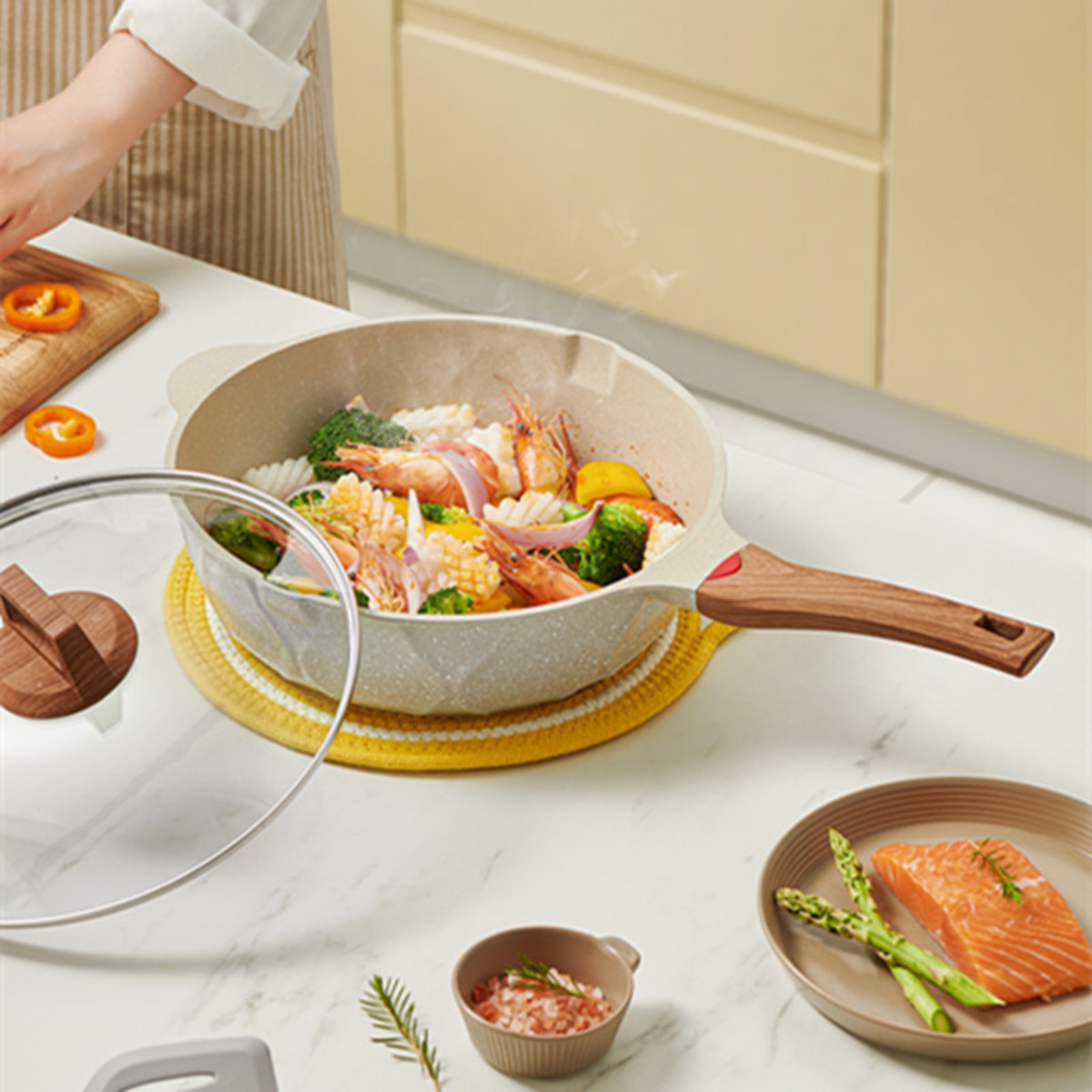 フライパン 24cm 深型フライパン パンケーキ ステーキフライパン 低煙フライパン くっつかない 家庭用 おしゃれ ノンスティック | kitchengoods