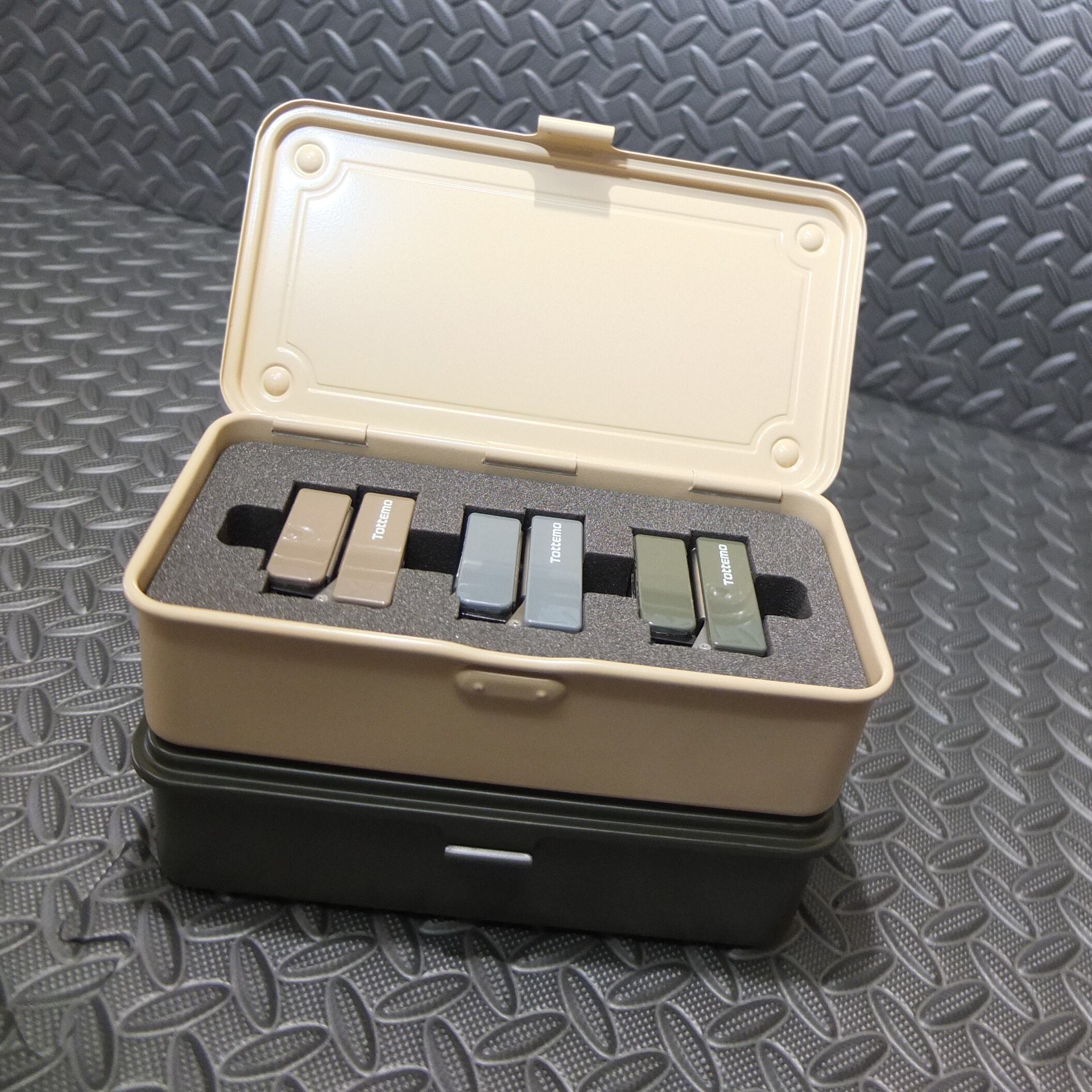 Tottemoｹｰｽ用ｳﾚﾀﾝ材（ｽﾃｯｶｰ付き） | Tottemo Base Shop