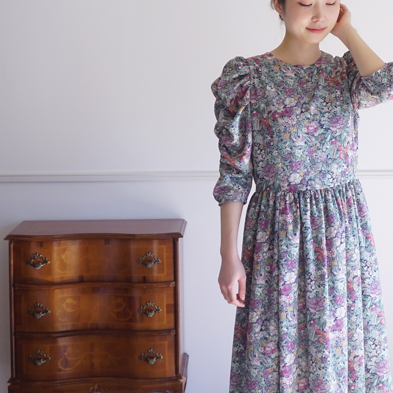★再入荷 LIBERTY gathered sleeve dress リバティ×くしゅくしゅ袖ワンピース（パープル系）38 | littlegenne