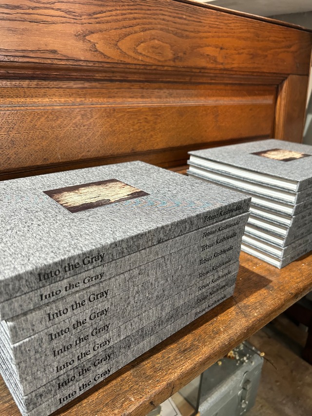 柏田テツヲ写真集『Into the Gray』 | LIBRIS KOBACO