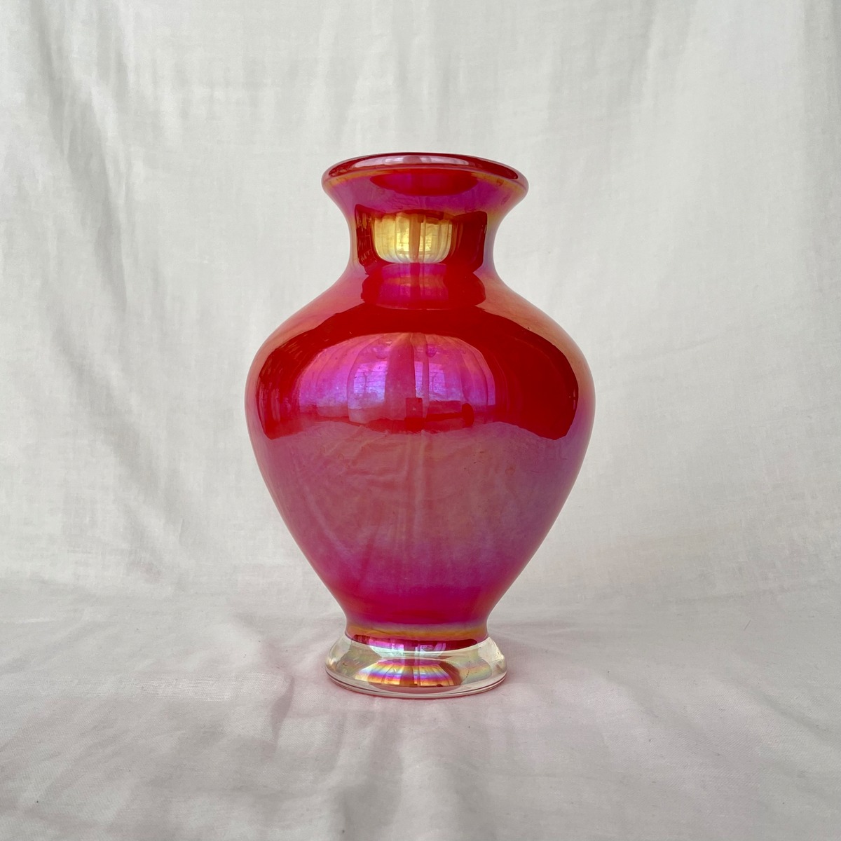 red shiny vase | cc flower vase