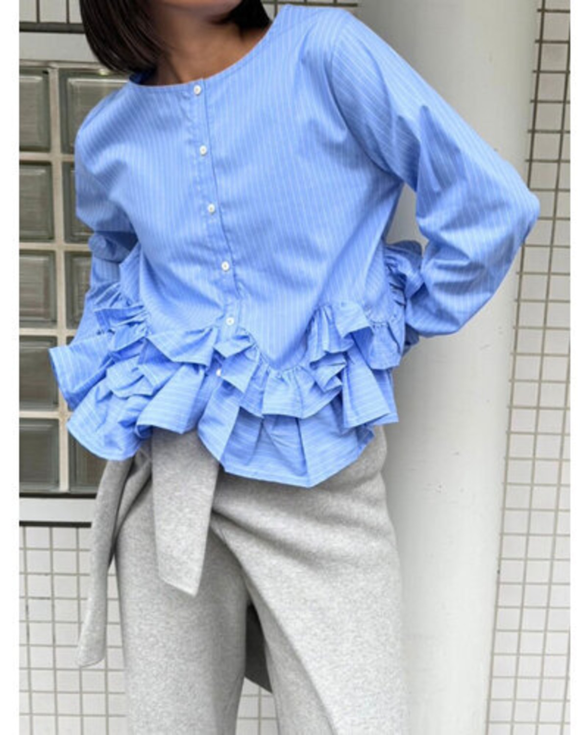 ペプラムフリル2way blouse 【Mewl ミュール 26春ご予約】 M261- 13005 2602b-039 | BlueOnion