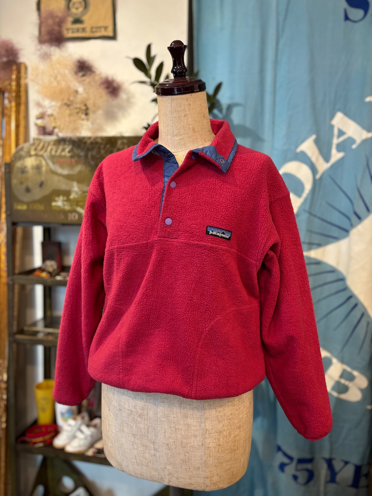 90s Patagonia fleece | colors