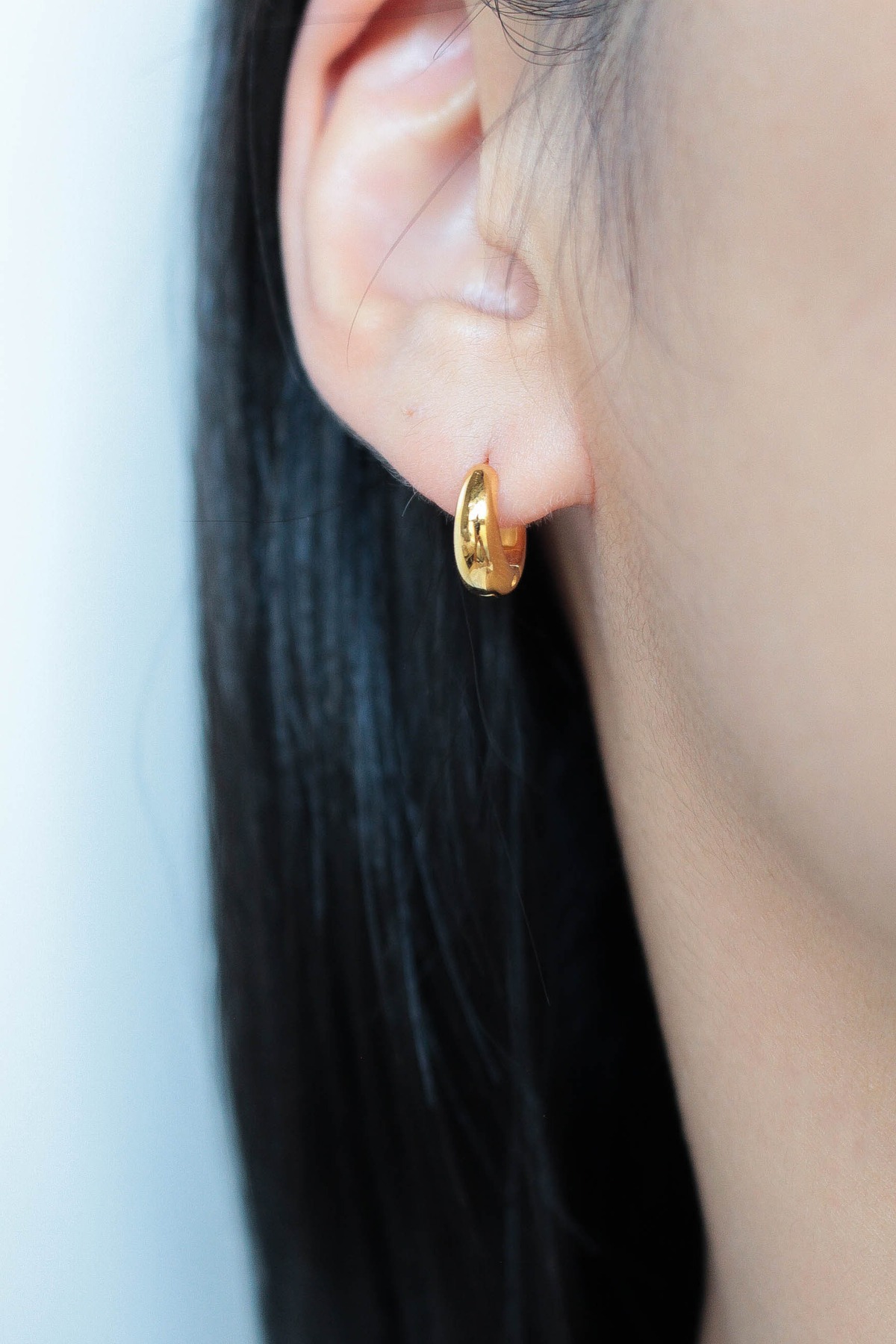 [24KGP]Mini Drop Hoop Pierce | 金属アレルギー対応のアクセサリー ebine