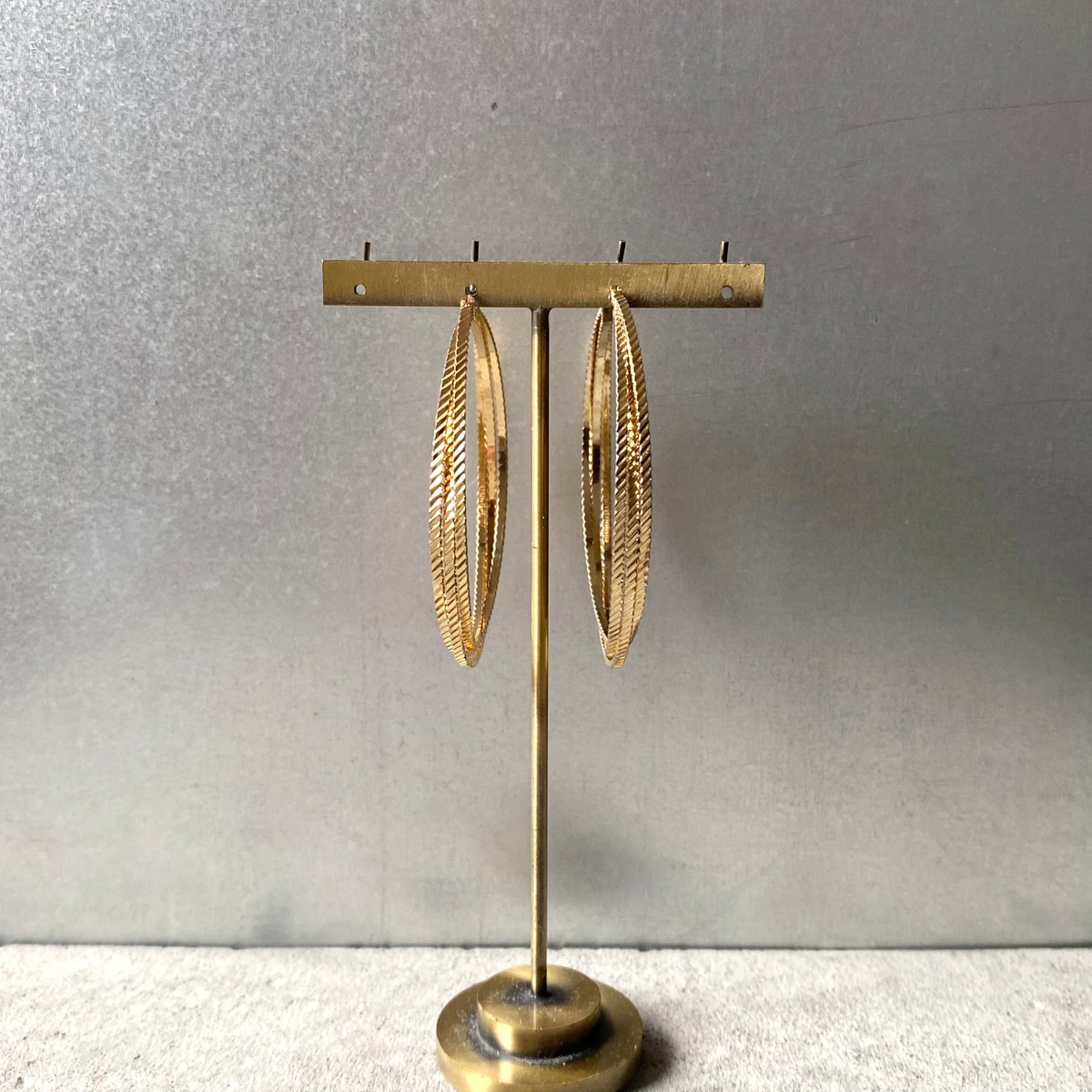 Vintage 90s USA gold twist big hoop pierce レトロ アメリカ ヴィンテージ ツイスト ビッグ フープ ...