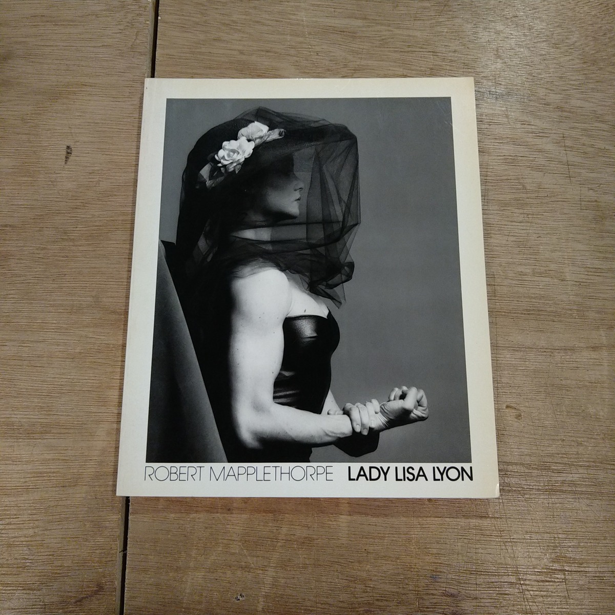 LADY LISA LYON / Robert Mapplethorpe（ロバート・メイプルソープ） | 百年