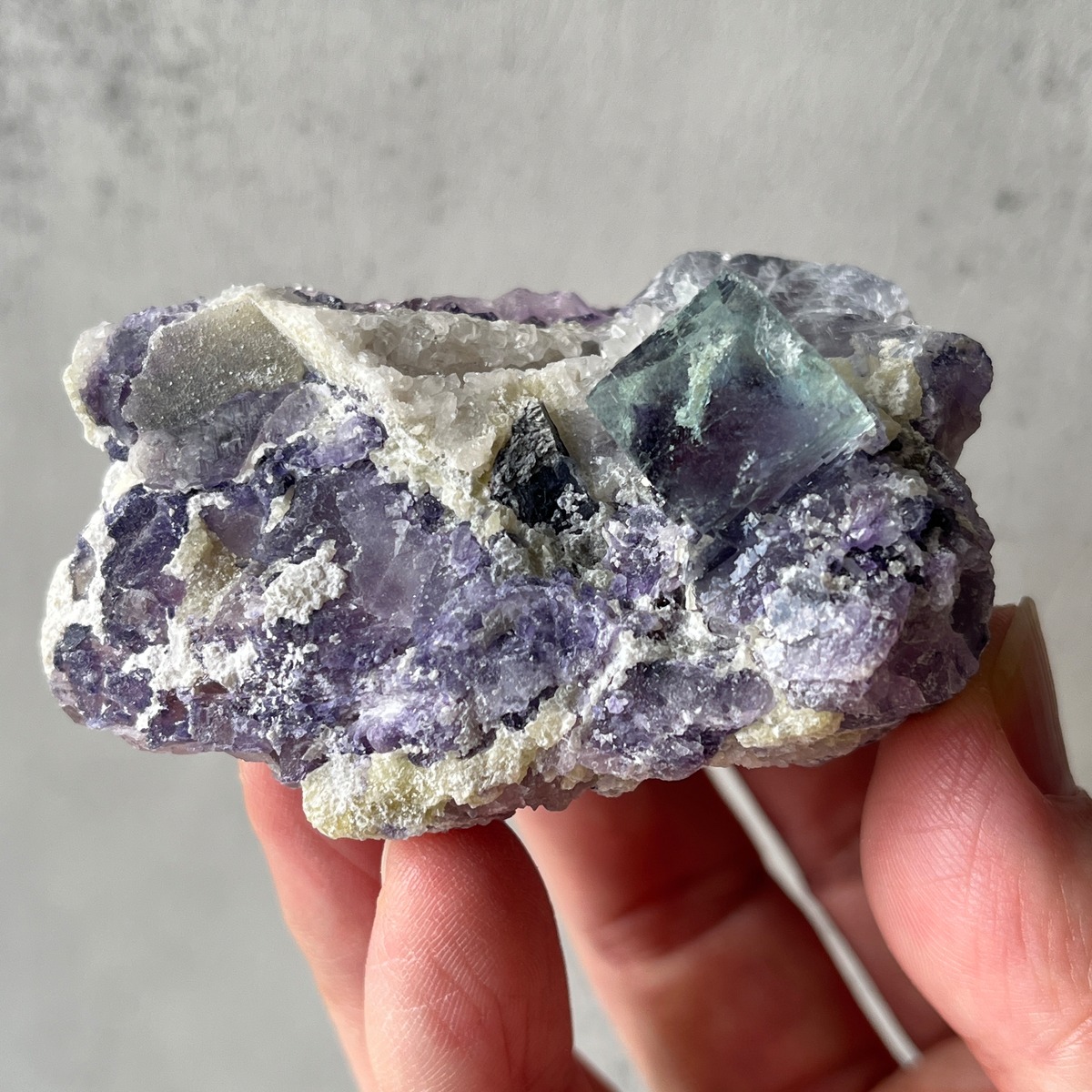 内モンゴル産 フローライト原石⑦ Florite Gemstone from Inner Mongolia 天然石・鉱物 | kumuk