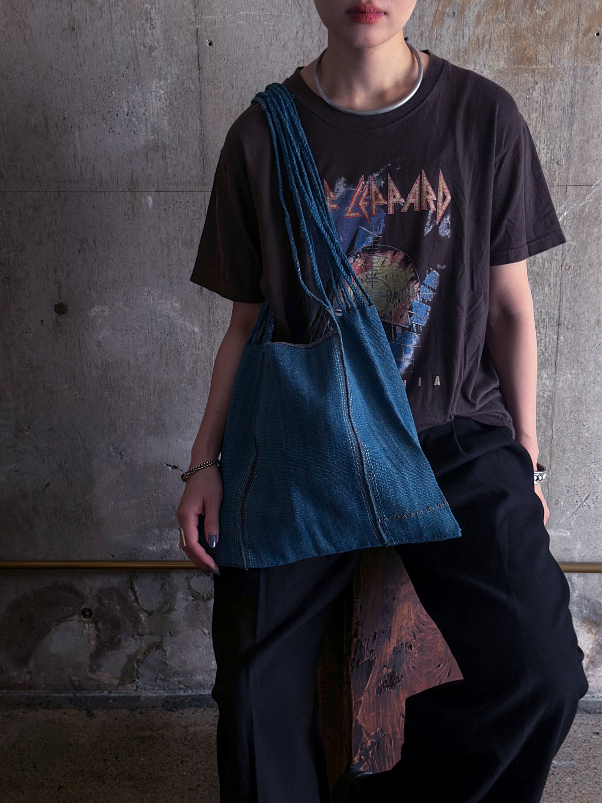Karen tribe／Woven fabric bag（navy） | 333 & tay - Delivery Service