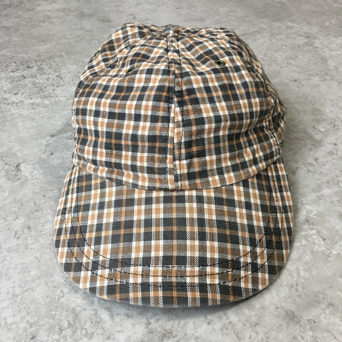 old gap Check 6 Panel Cap | Que Pacho