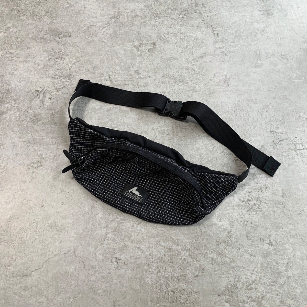 GREGORY Tailrunner ” SPECTRA ” 【black】 | Que Pacho