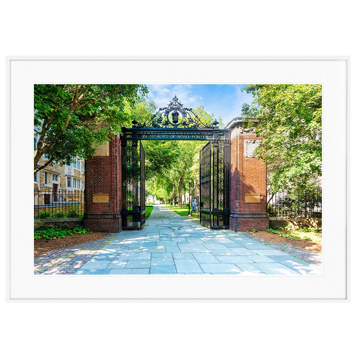 アメリカ写真 イエール大学 ノア・ポーター・メモリアル・ゲート インテリア アートポスター額装 AS4307 | インテリアアート写真・通販の ...