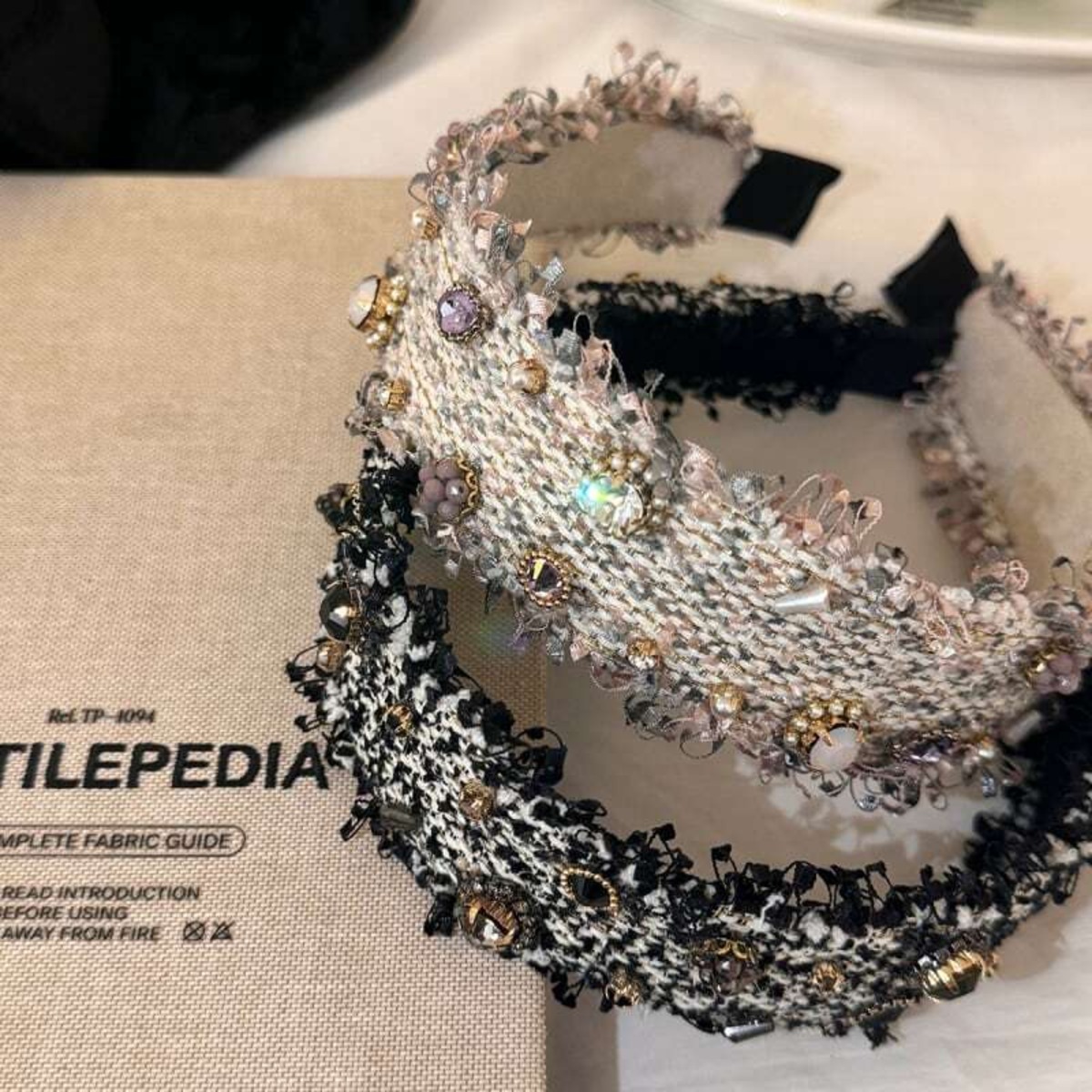 Tweed bijou hair band | mignon closet