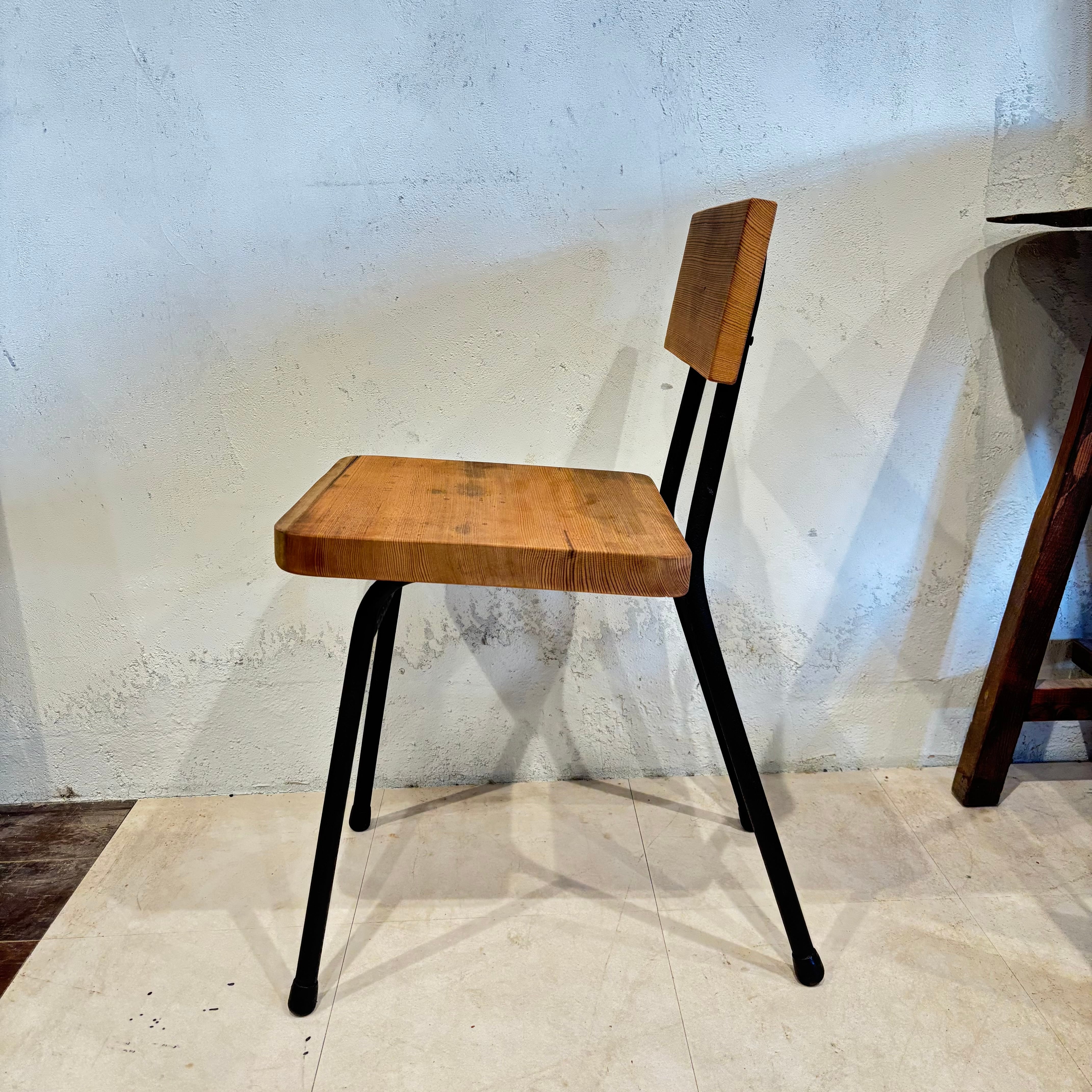 アイアン脚チェア a | くらしの道具屋 TUKURITE