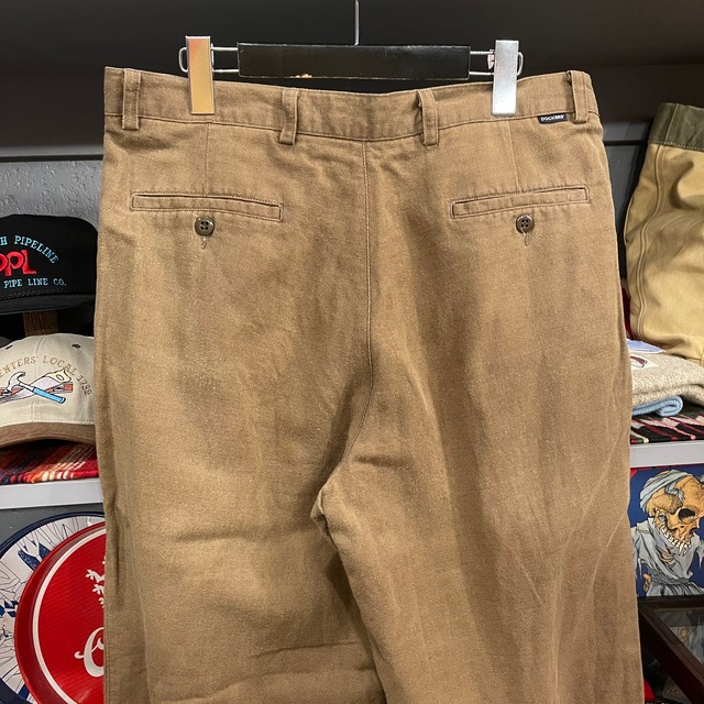 Dockers 2 Tuck Linen Slacks | VOSTOK