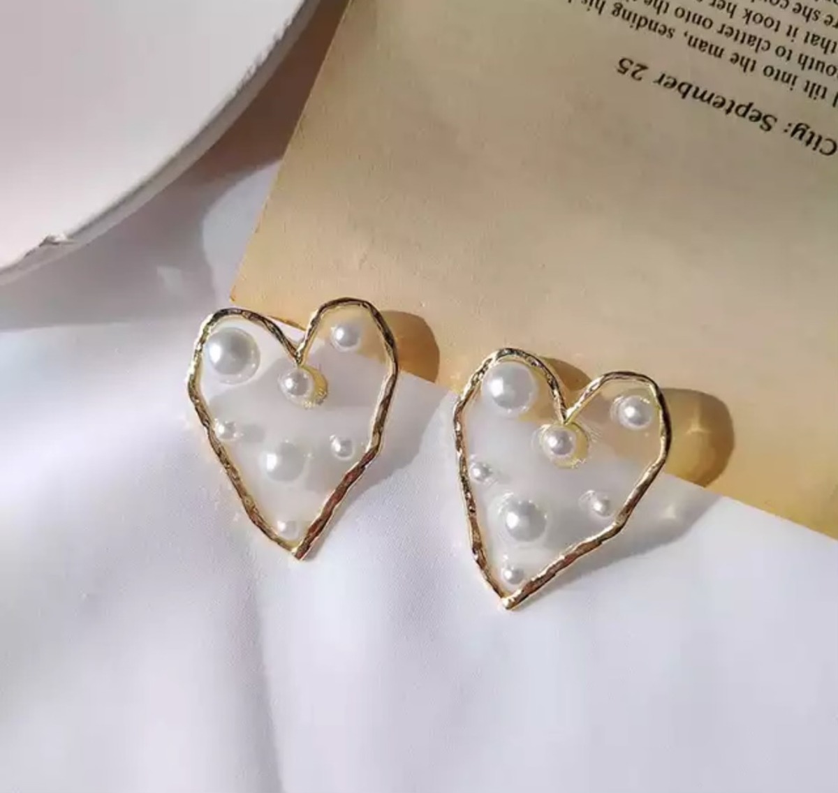 クリアハートパール付きピアス | Maculk