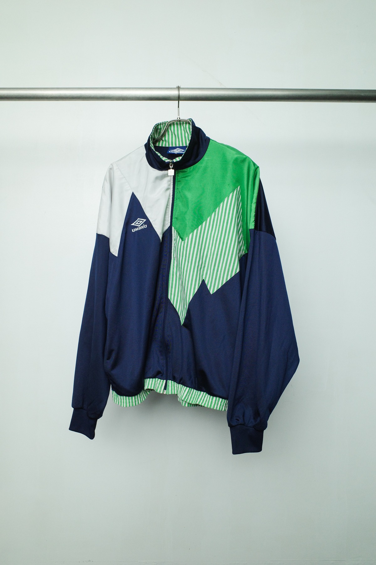 1990s "UMBRO" track jacket | KIT VINTAGE