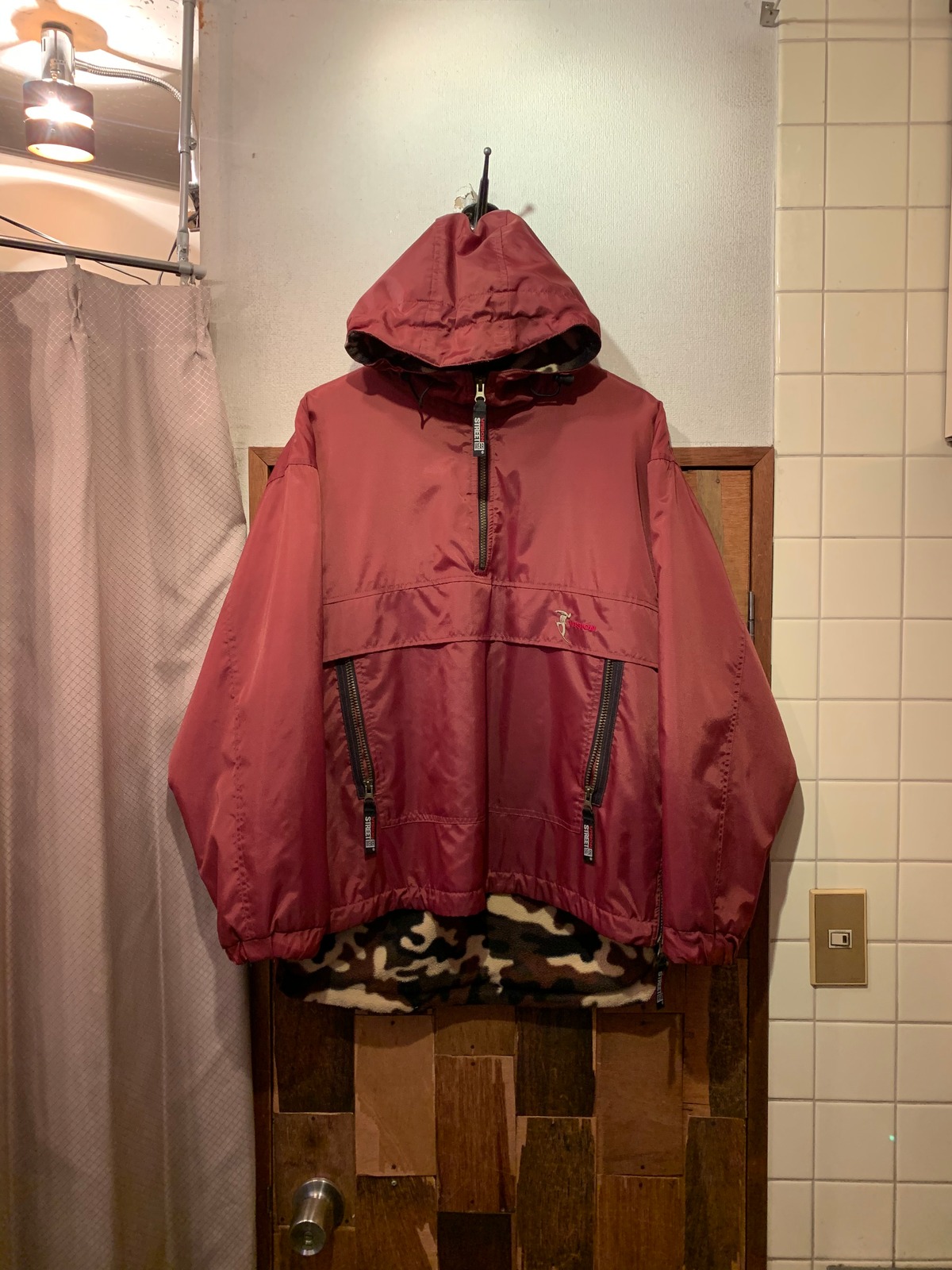 “VISION” 90’s~00’s burgundy nylon design anorak parka | LAUGH