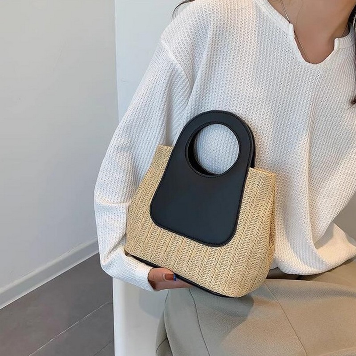 round handle bag 702402 | riglow