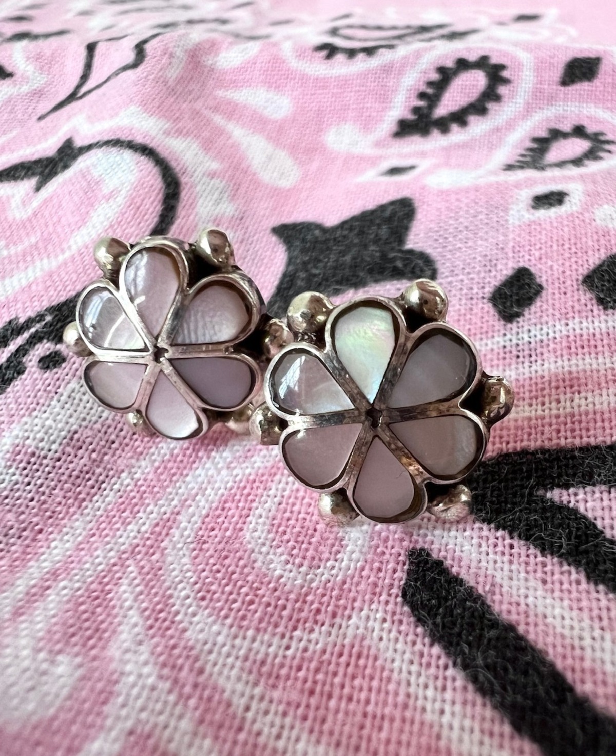 …Pink shell ×sterling silver Zuni pierced… | Pink mom