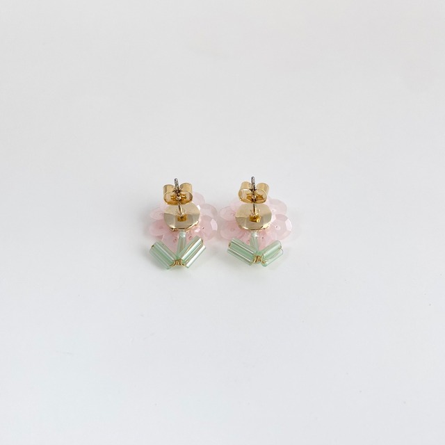 spangle flower pierce (pearl pink) | conyon