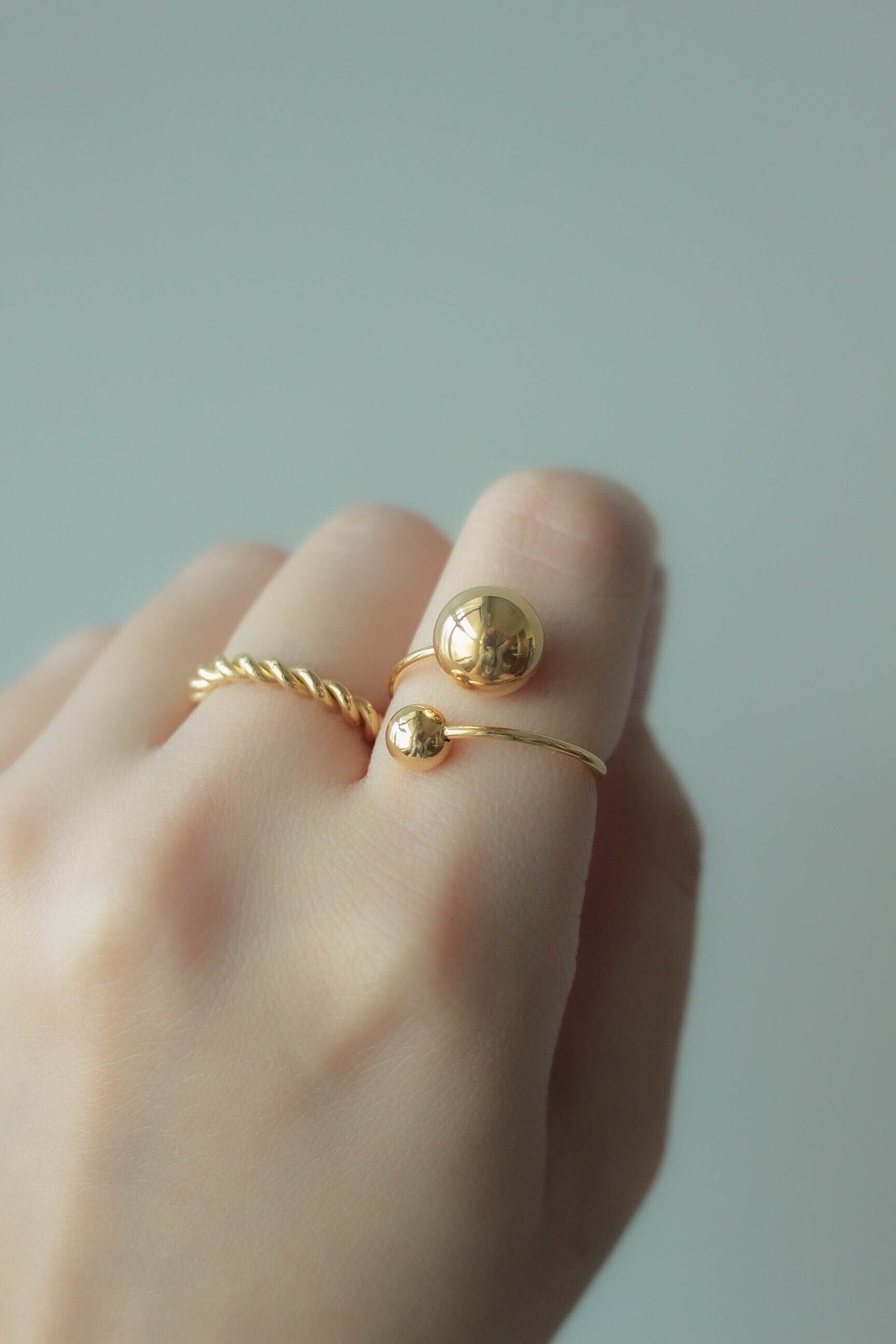 8/7(wed)再販 Ball Ring | 金属アレルギー対応のアクセサリー ebine