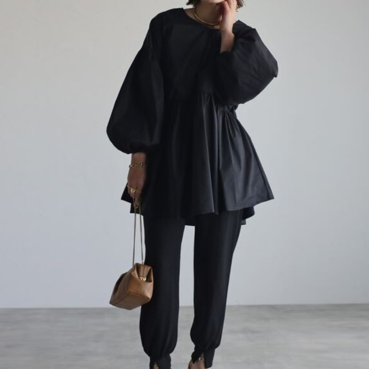 オーバーペプラムシャツ MR0036 | Evermod