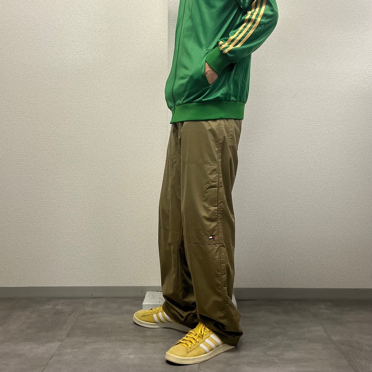 00's Tommy Hilfigerトミーヒルフィガーナイロンパンツy2kテック系 | COMESEE