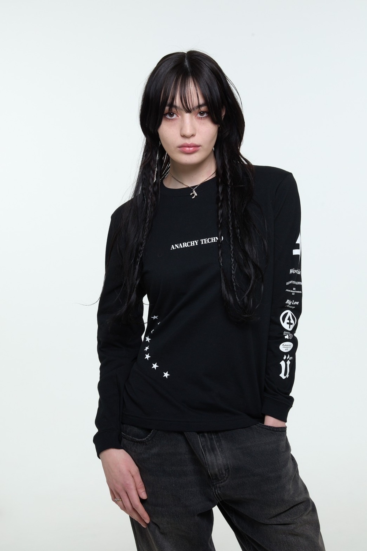 & HEART LONG-SLEEVE T-shirt (BLACK) | ANARCHY TECHNO