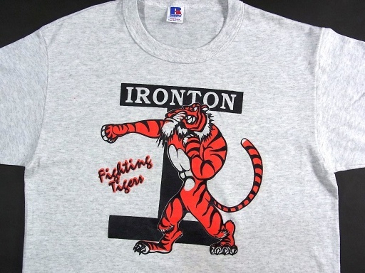 90's IRONTON Fighting Tigers ヴィンテージ Tシャツ | CYCLONE