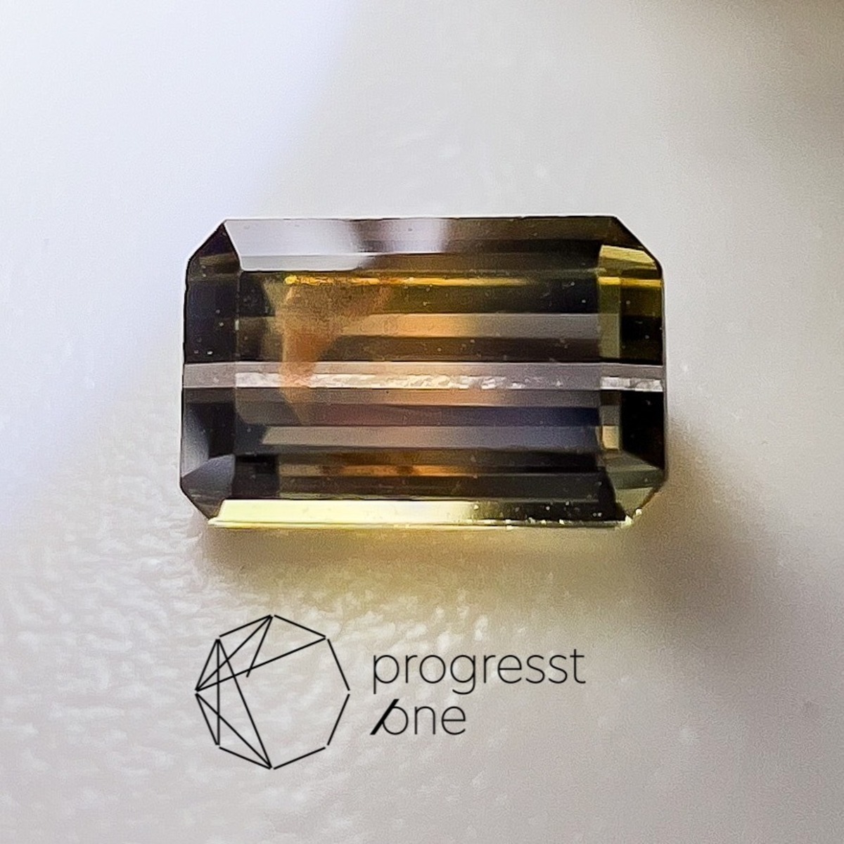 バイカラーサファイア0.32ct | progresstone