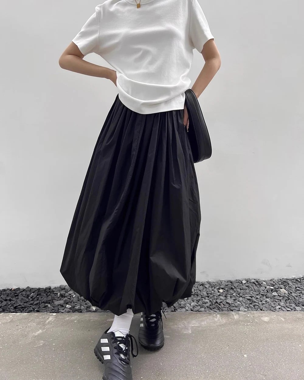 black balloon skirt | Ami Ami
