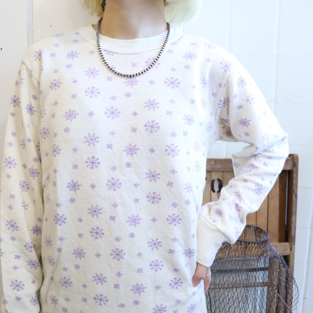 offwhite×purple snowflakes pattern thermal tops [l-1681] | Fizzvintage