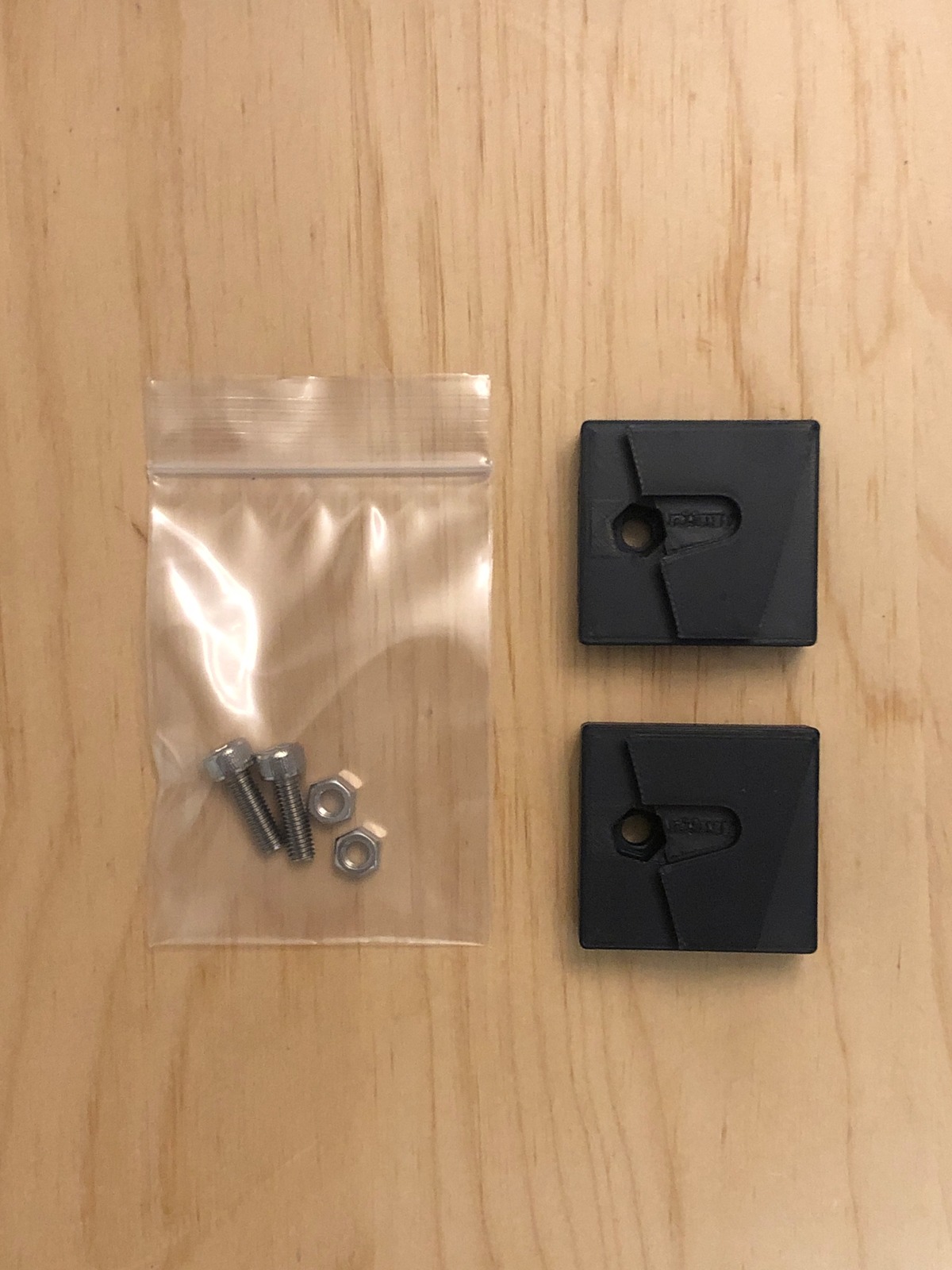 V-lock adapter "R" for BUD-1 | MOTT