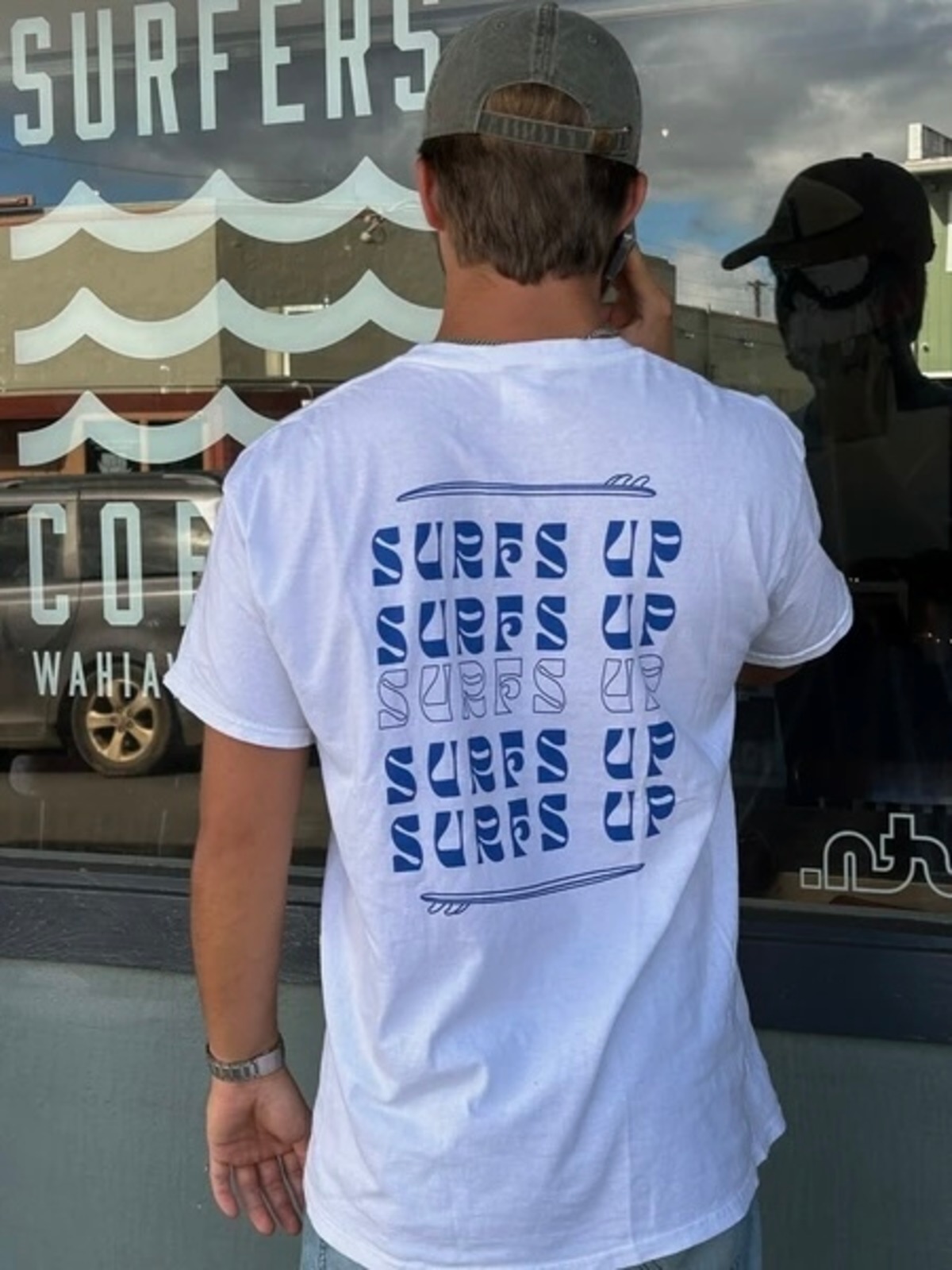 surfers coffee surfs up T | Hug Life