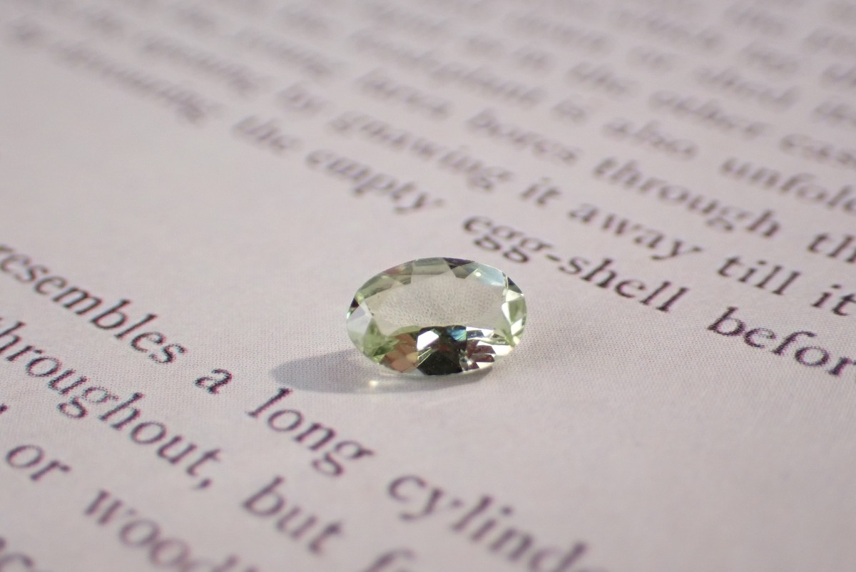 グリーントルマリン 0.41ct [C12-606] | differencee(ディファレンシー)