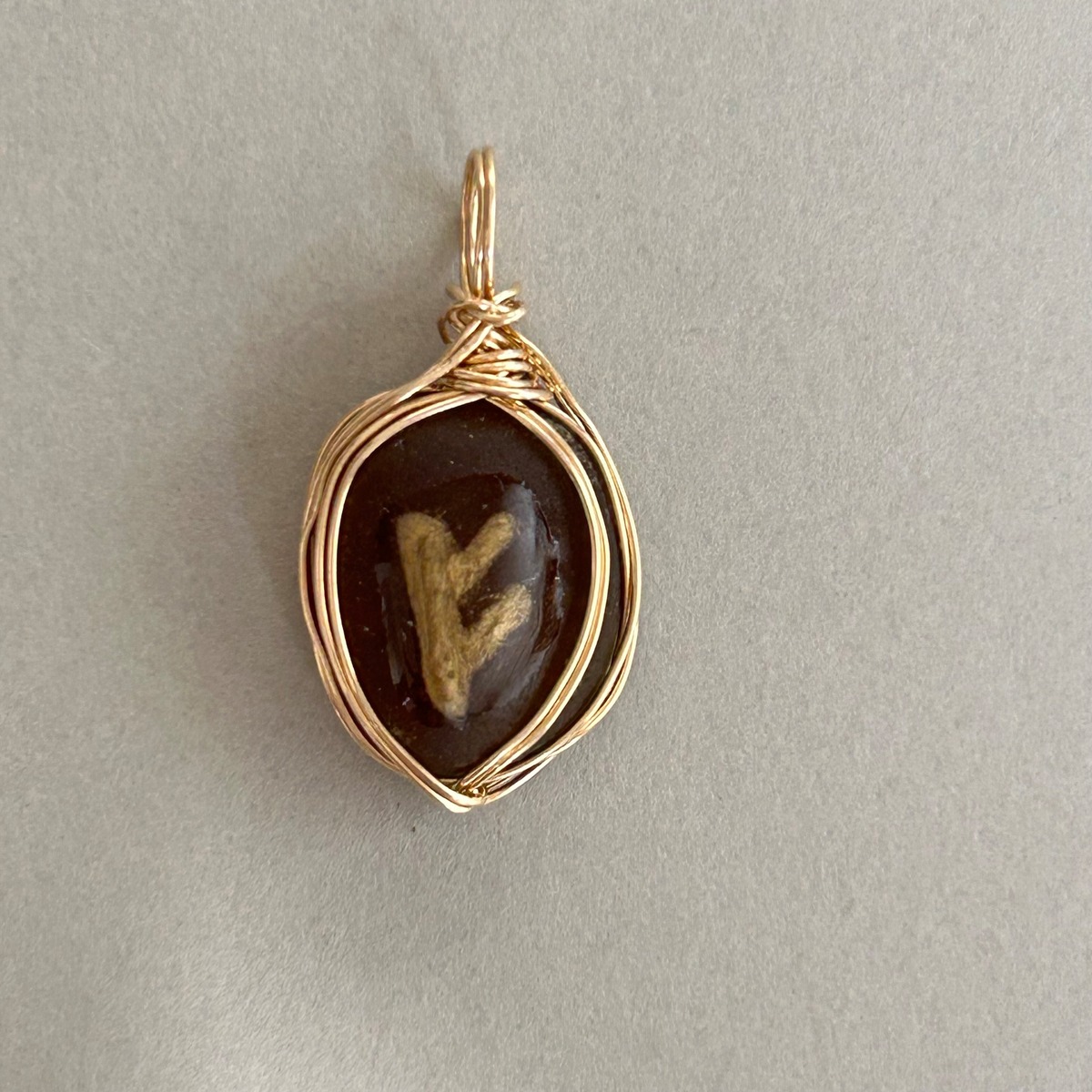 FEOHの雫 ワイヤーラッピング ペンダントヘッド ブラウンb | spiica