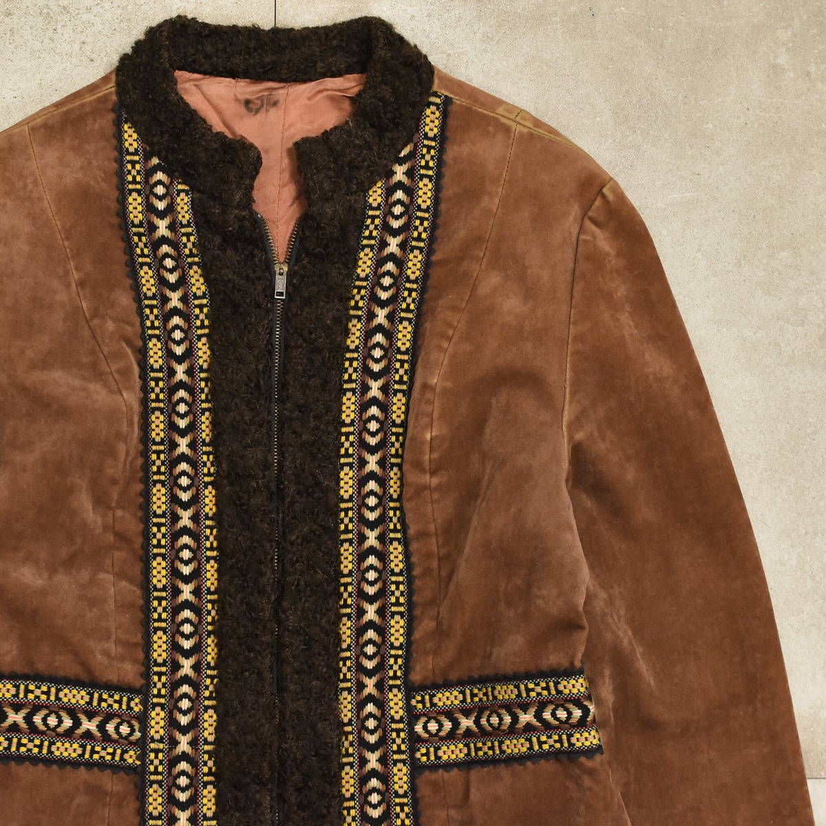 60s～ Tyrolean design velour coat | 古着屋 grin days memory 【公式】古着通販 オンラインストア