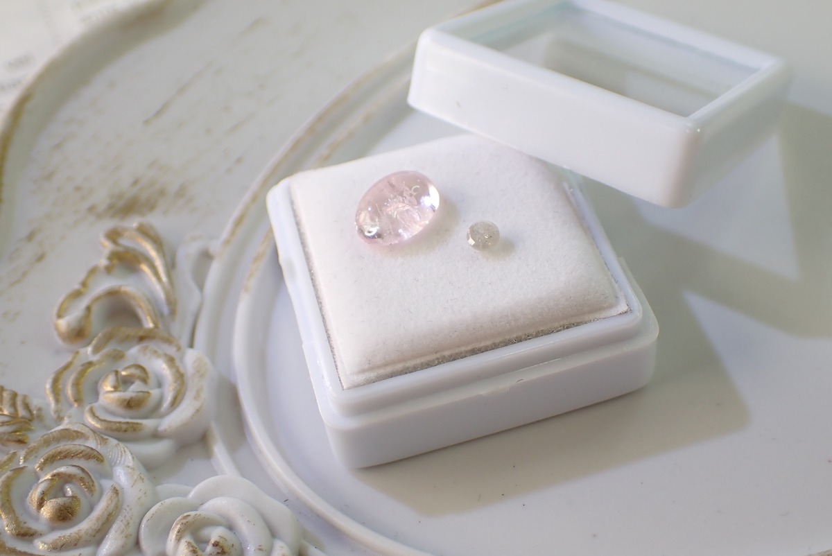 【4月誕生石セット】ダイヤモンド&カボションモルガナイト | differencee(ディファレンシー)