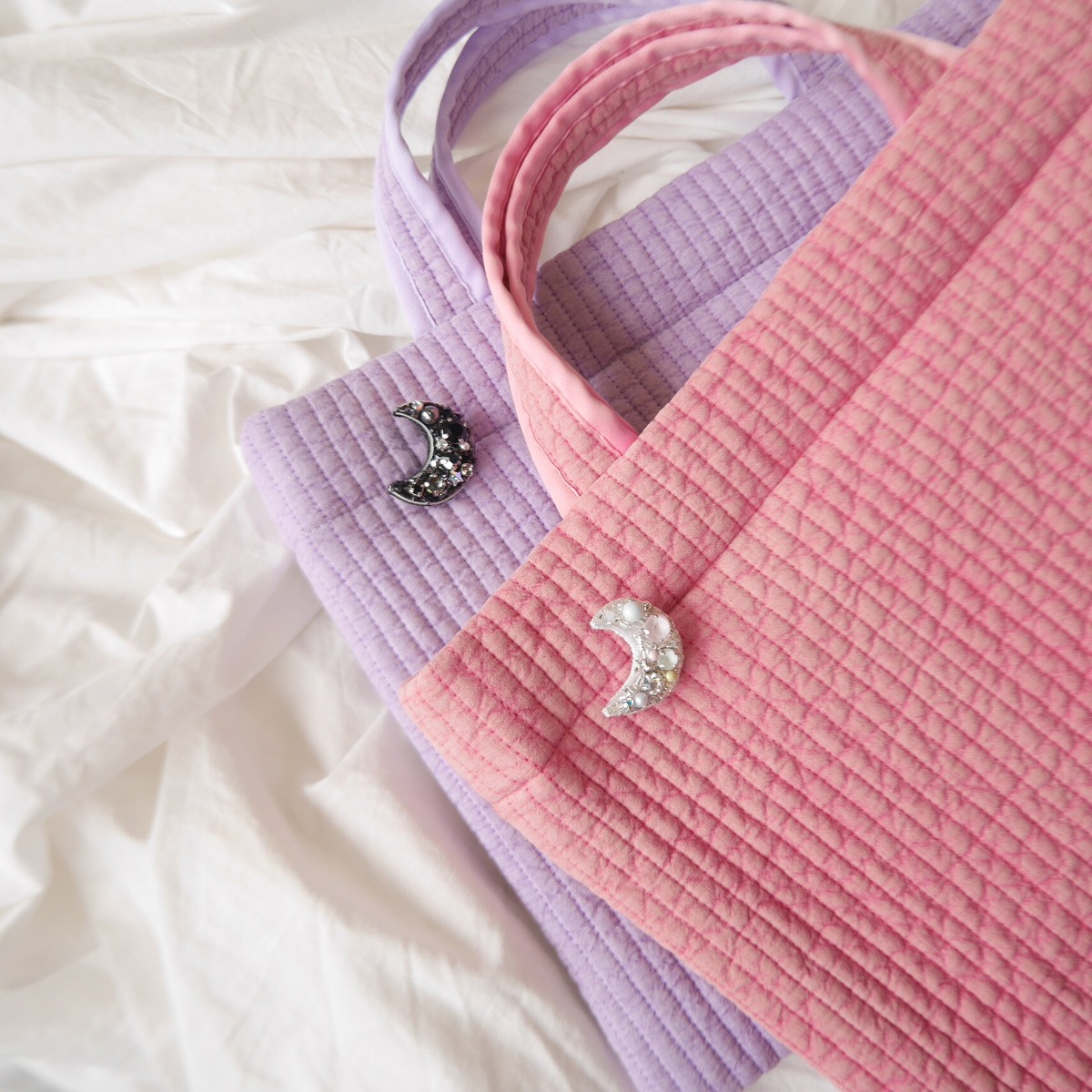 miss.puddyブローチ moon型 | i am moon.