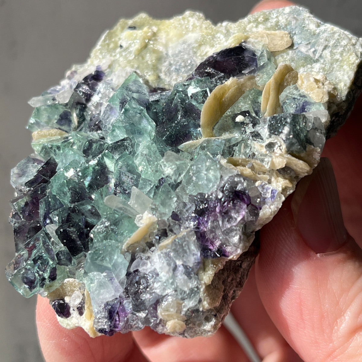内モンゴル産 フローライト原石③ Florite Gemstone from Inner Mongolia 天然石・鉱物 | kumuk