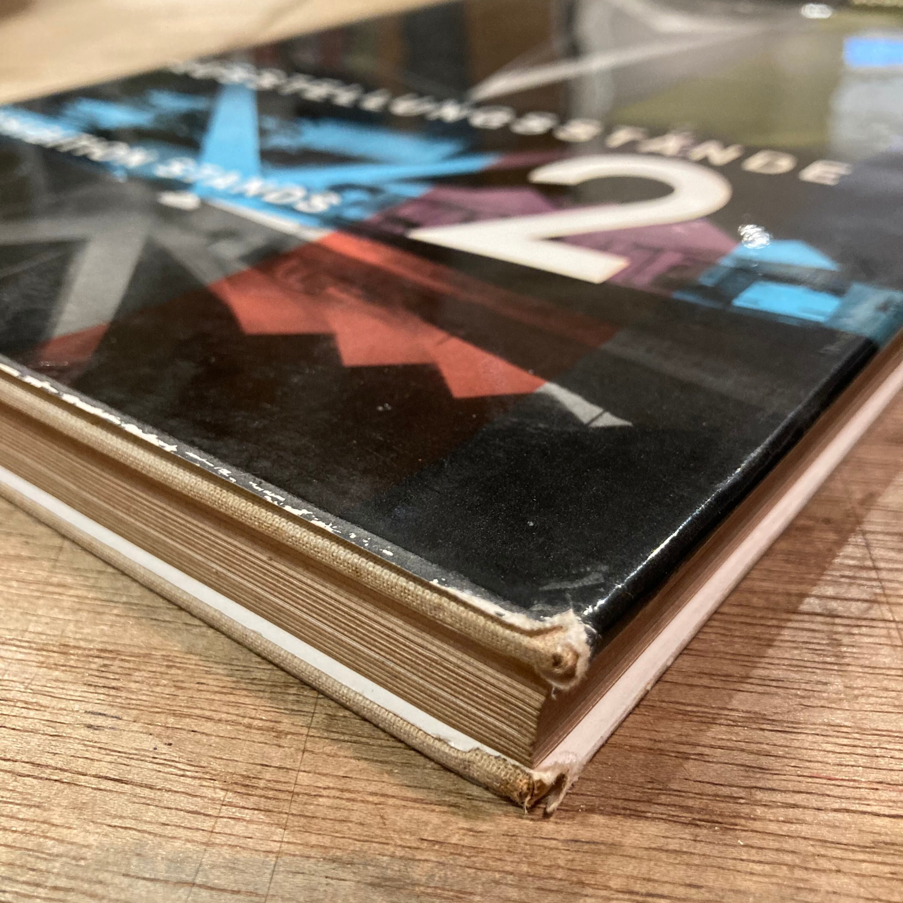 AUSSTELLUNGSSTÄNDE・ EXHIBITION STANDS 2 / ROBERT GUTMANN | 百年