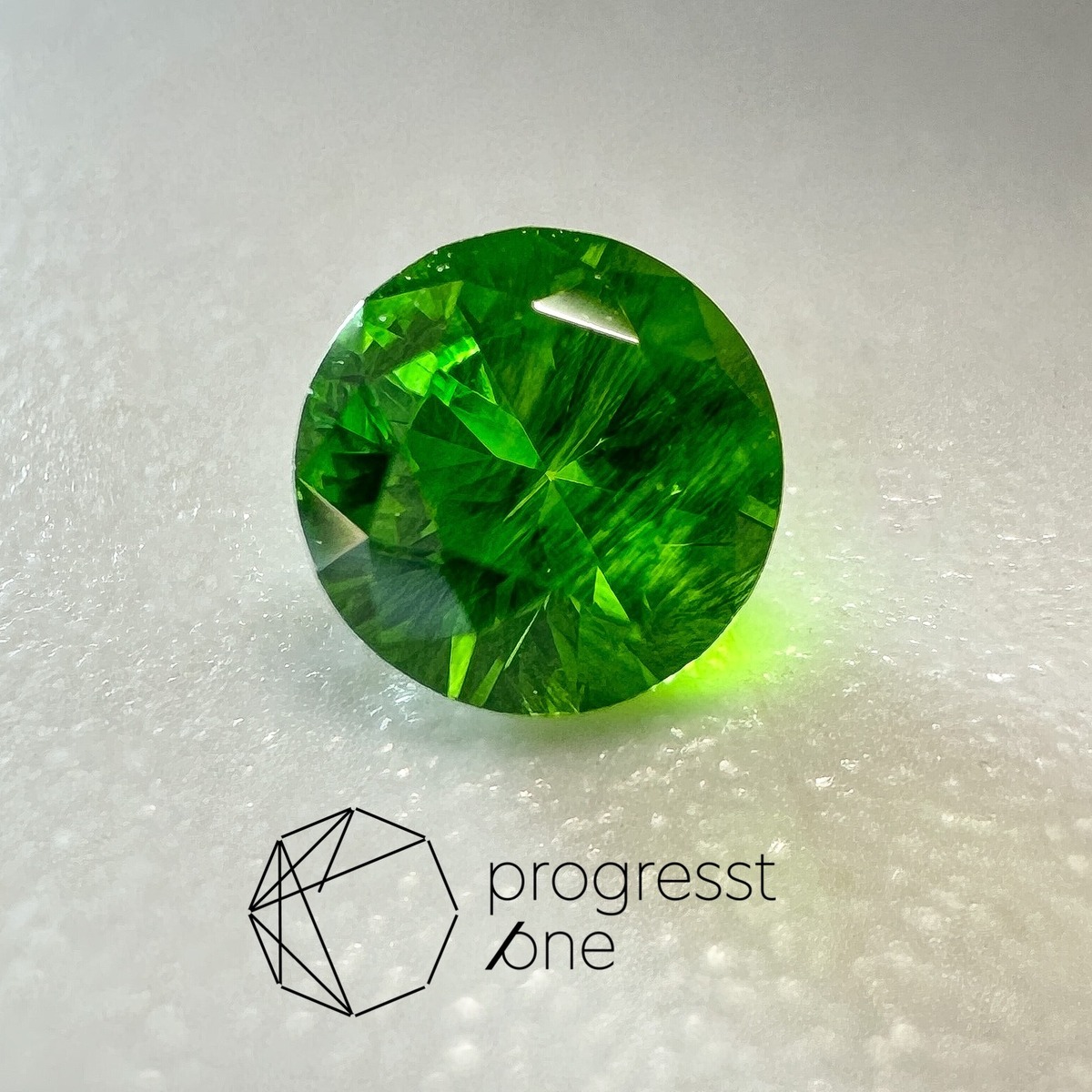デマントイドガーネット0.23ct | progresstone