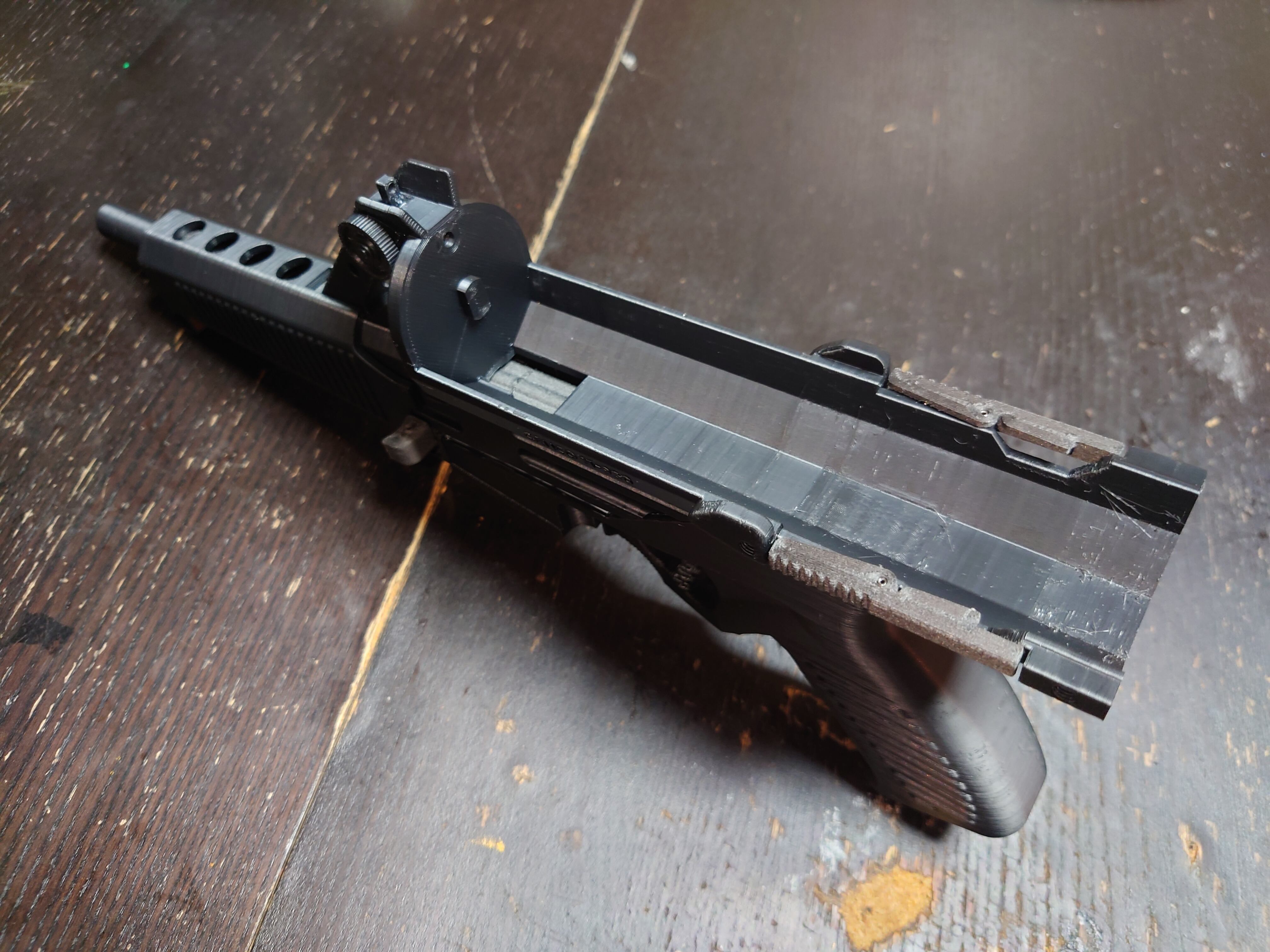 キャリコM950モデルガンガレージキット | LunaArms