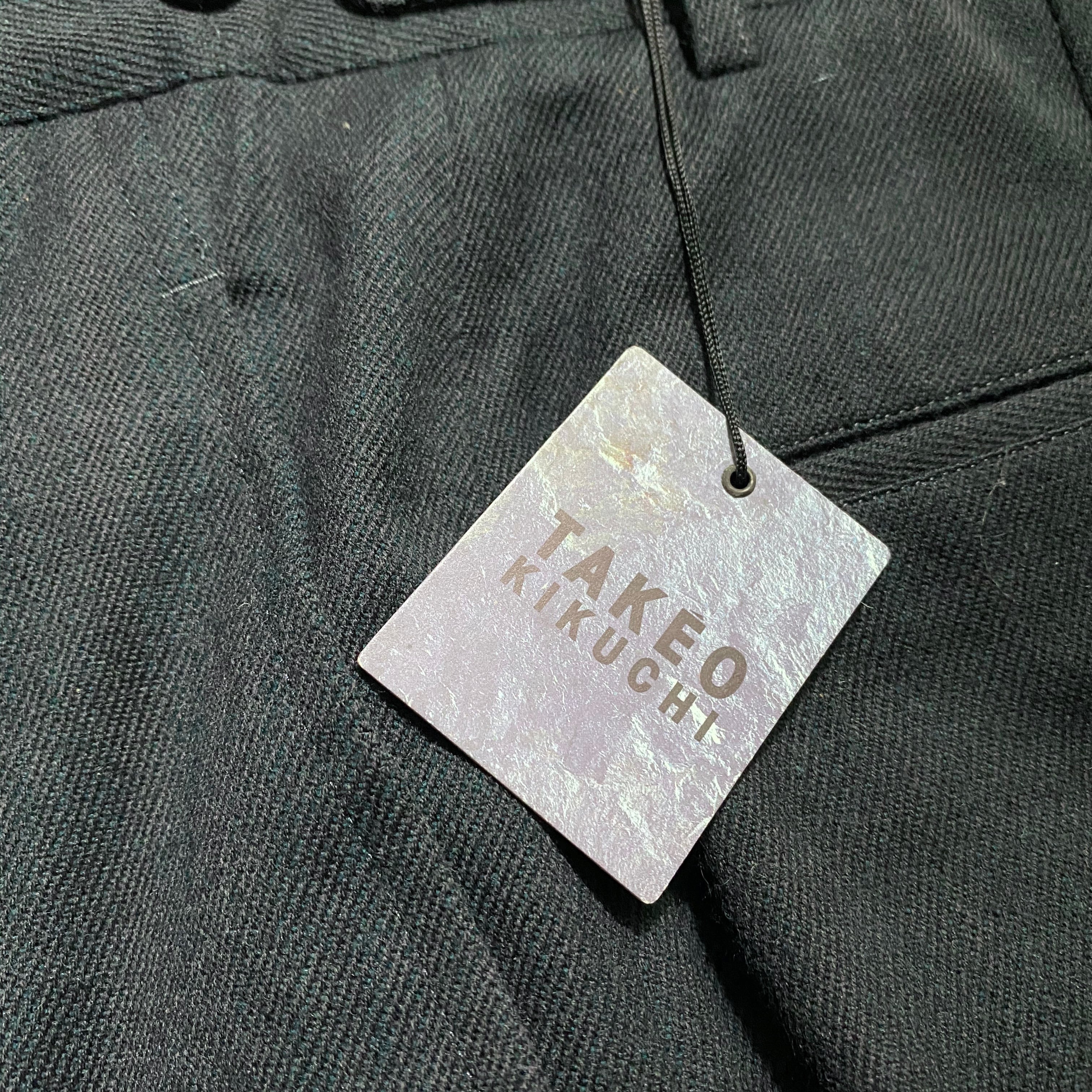 old TAKEO KIKUCHI color stripe tucked slacks | NOIR ONLINE