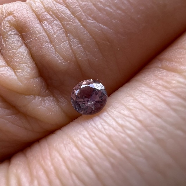 サファイア 0.23ct 3.59mm ラウンドルース スリランカ産 | 鈴木屋