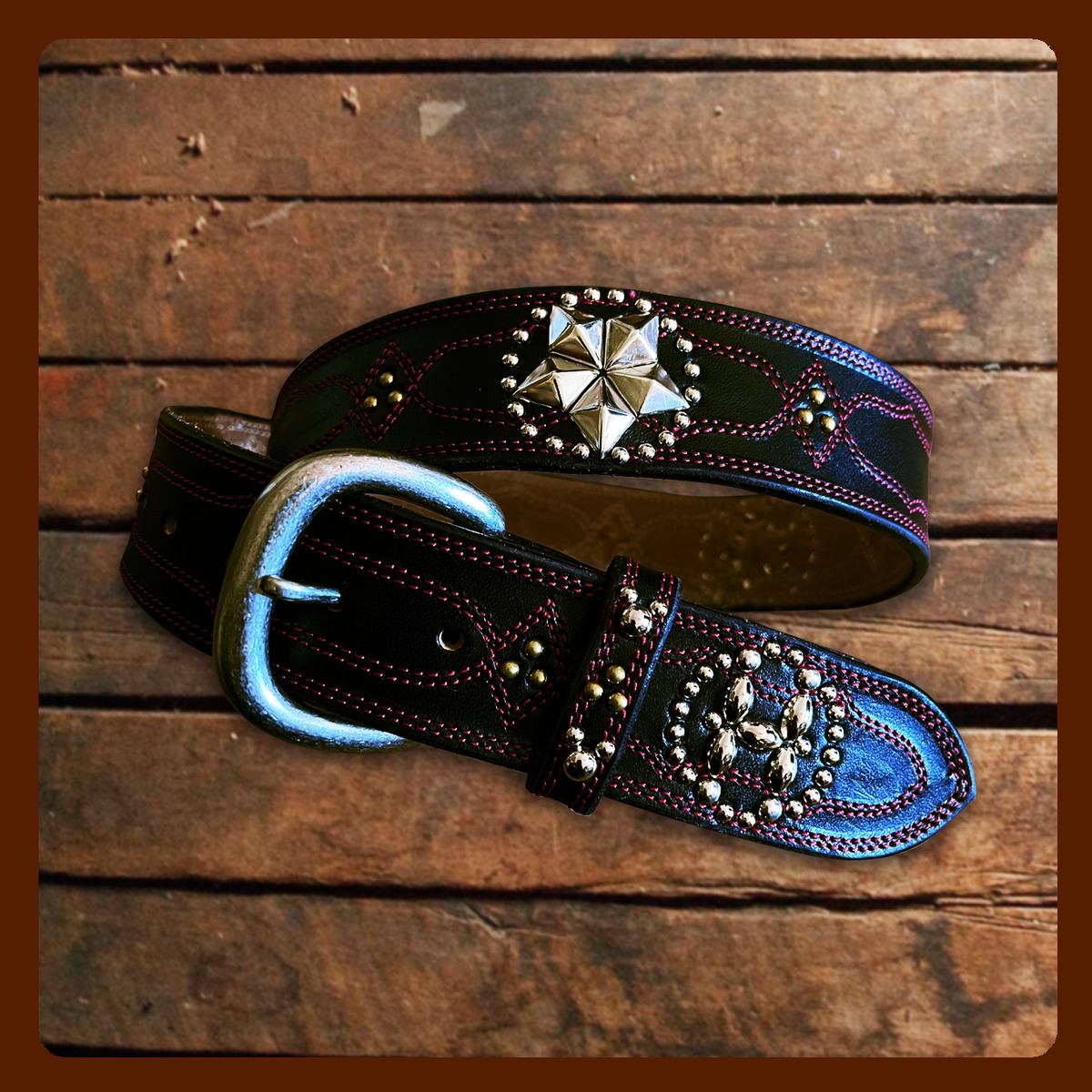 【HANG】JHW × HANG RED DEVIL Western Studs Belt 【32〜36 inch】 | SICKSICKSICK